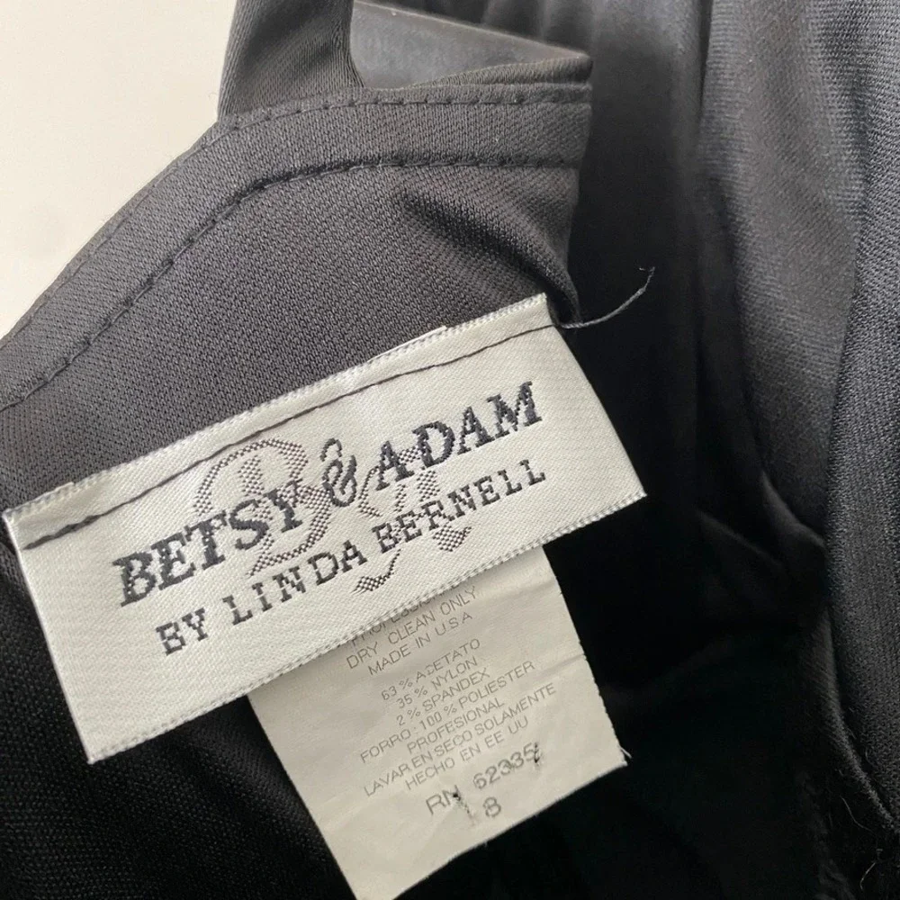 Betsy & Adam | Dresses | Vintage Betsy Adam Black Ruched Sheath Midi ...